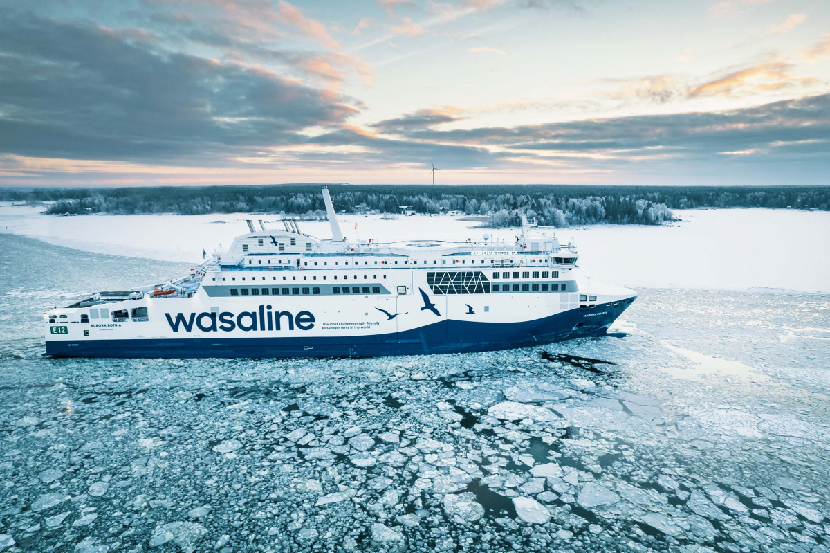 Designing the World’s Largest Marine Battery Retrofit for Aurora Botnia ...